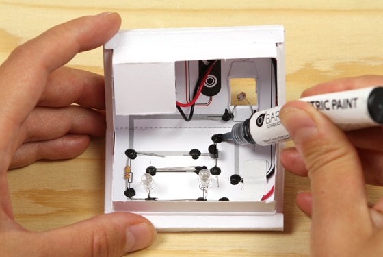 electric paint – Guide du Parent Galactique